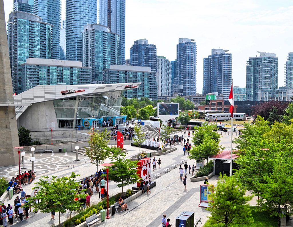 Top 10 Things Tourist Attractions in Toronto Canada | Things To Do In ...