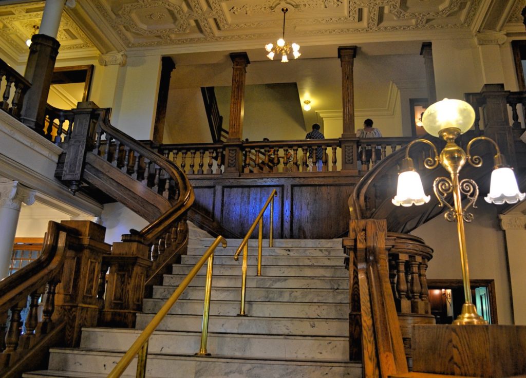 The Tragic Story of the Boldt Castle | TravelBox - Global Trip Activity ...