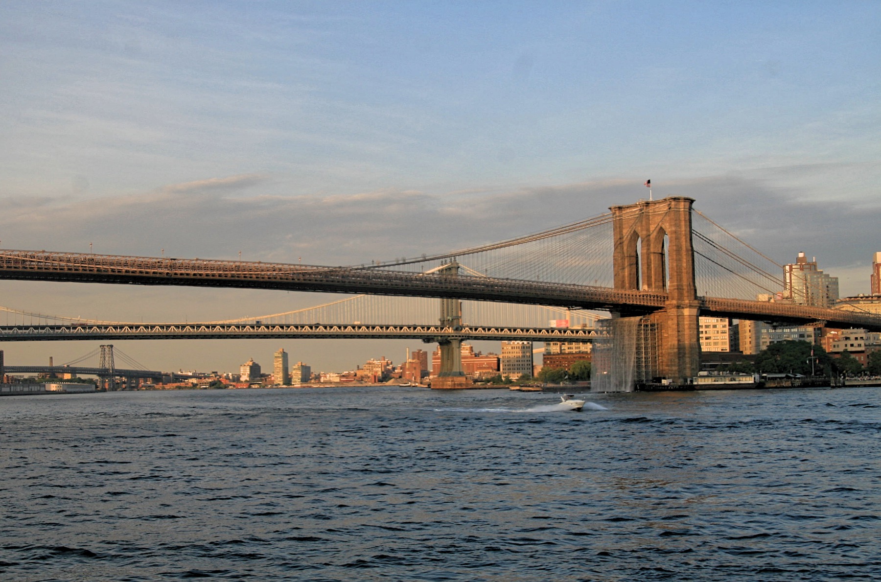 Brooklyn Bridge | TravelBox - Global Trip Activity Planner