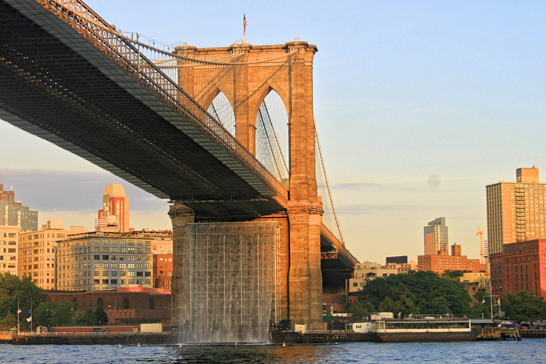 Brooklyn Bridge | TravelBox - Global Trip Activity Planner