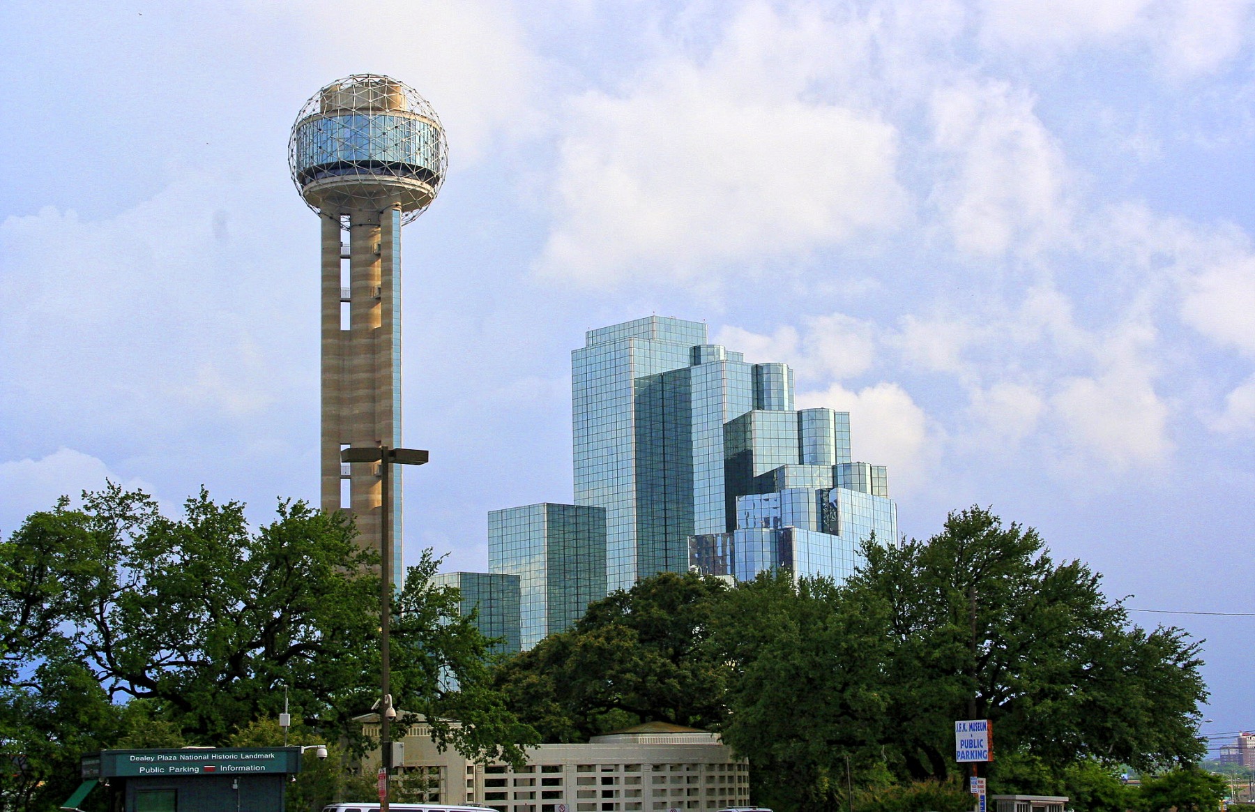 Reunion Tower | TravelBox - Global Trip Activity Planner