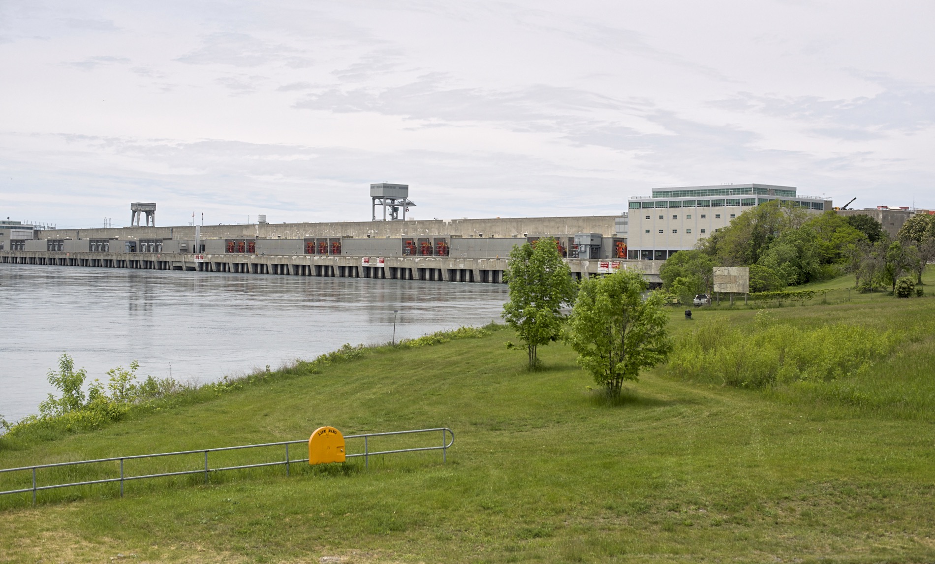 Saunders Hydro Visitor Centre | TravelBox - Global Trip Activity Planner